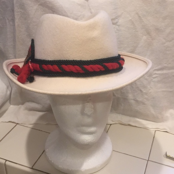 Ischler Hut Reine Handatbeit | Accessories | Ischler Hut Reine ...